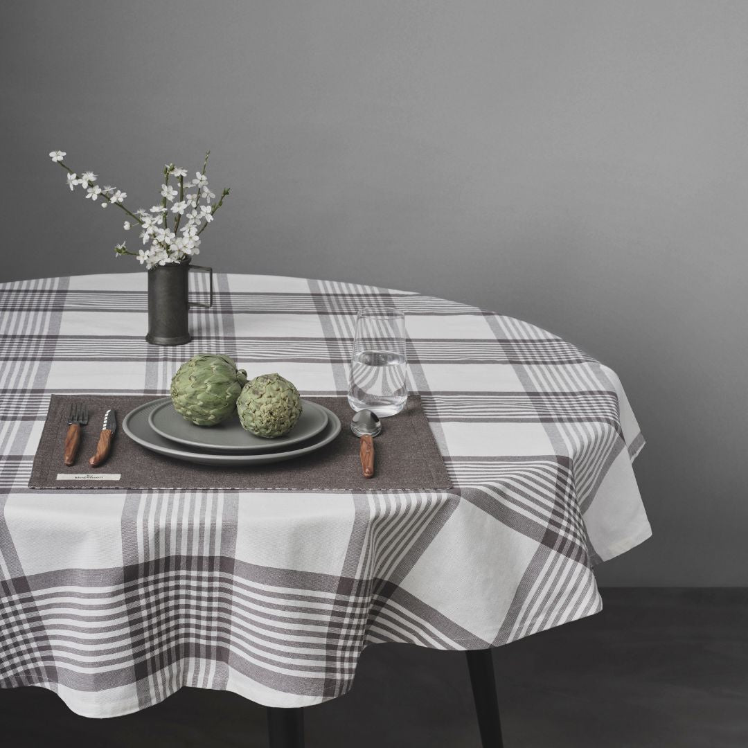 Dug Large Checks 180 Diameter – Hamonoya